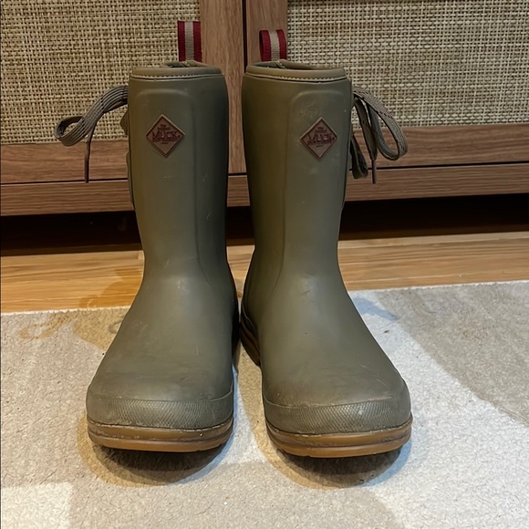 Muck | Shoes | Muck Boots Green Waterproof Boots | Poshmark